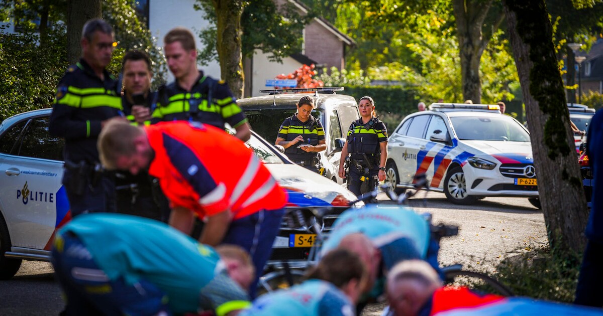 Fietser (63) ernstig gewond bij aanrijding met auto in Nuenen | Nuenen, Gerwen en Nederwetten ...
