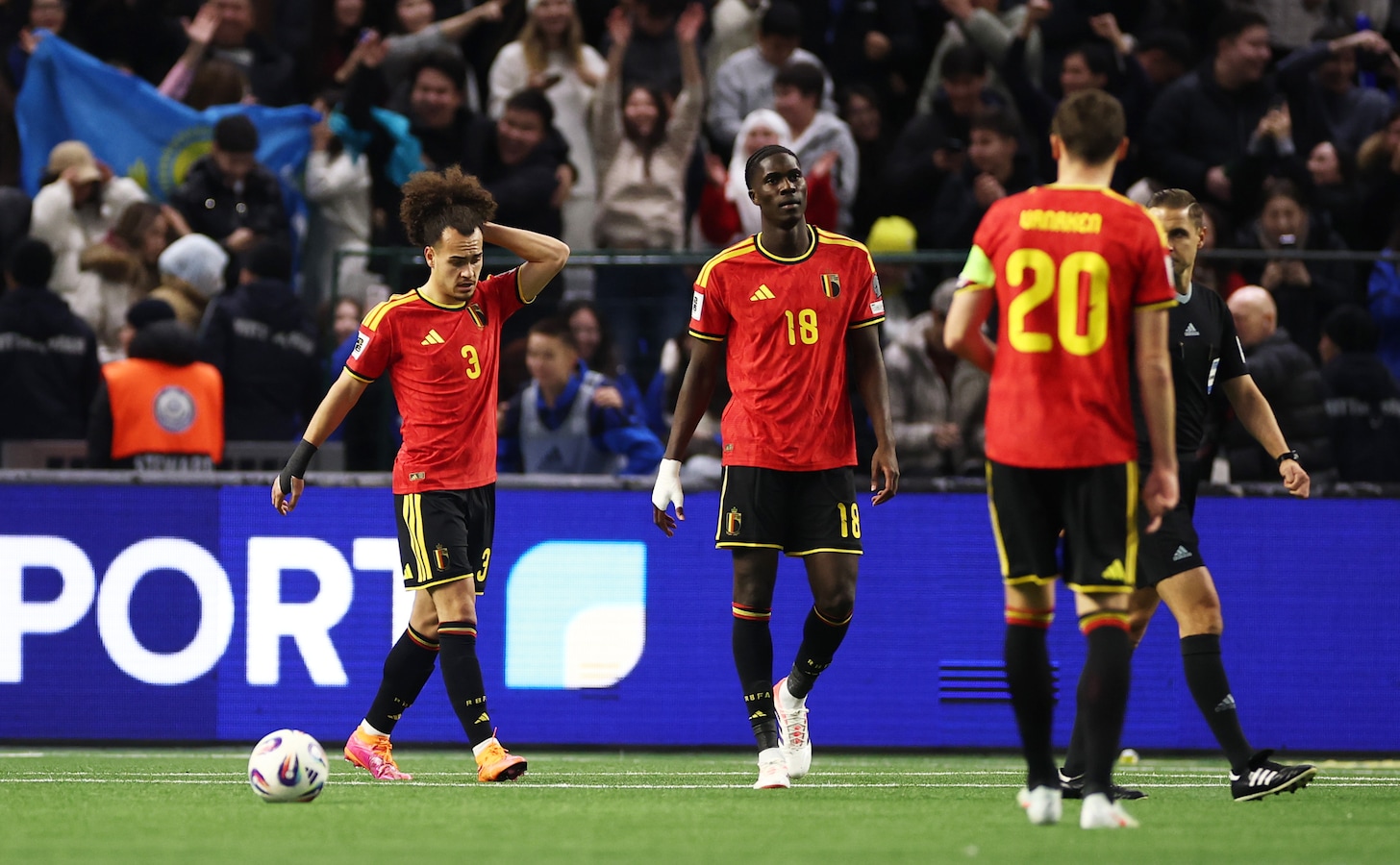 België blameert zich tegen tiental Kazachstan en is nog niet zeker van ...