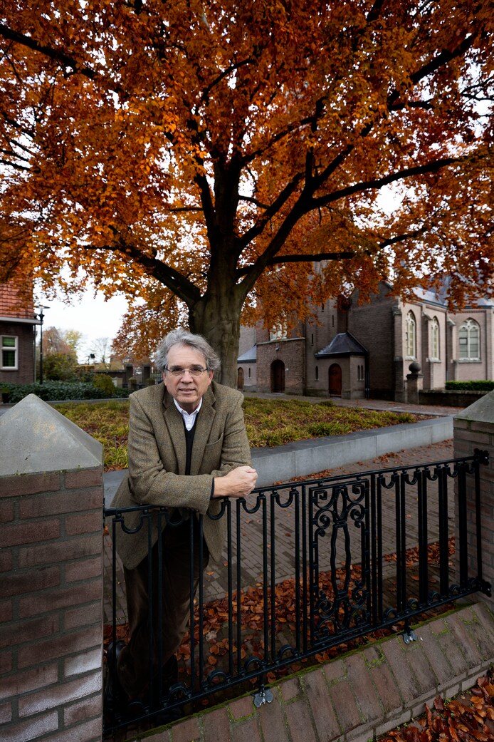 Victor Pop (66) uit Riethoven wijdde zijn wetenschappelijk leven aan ...