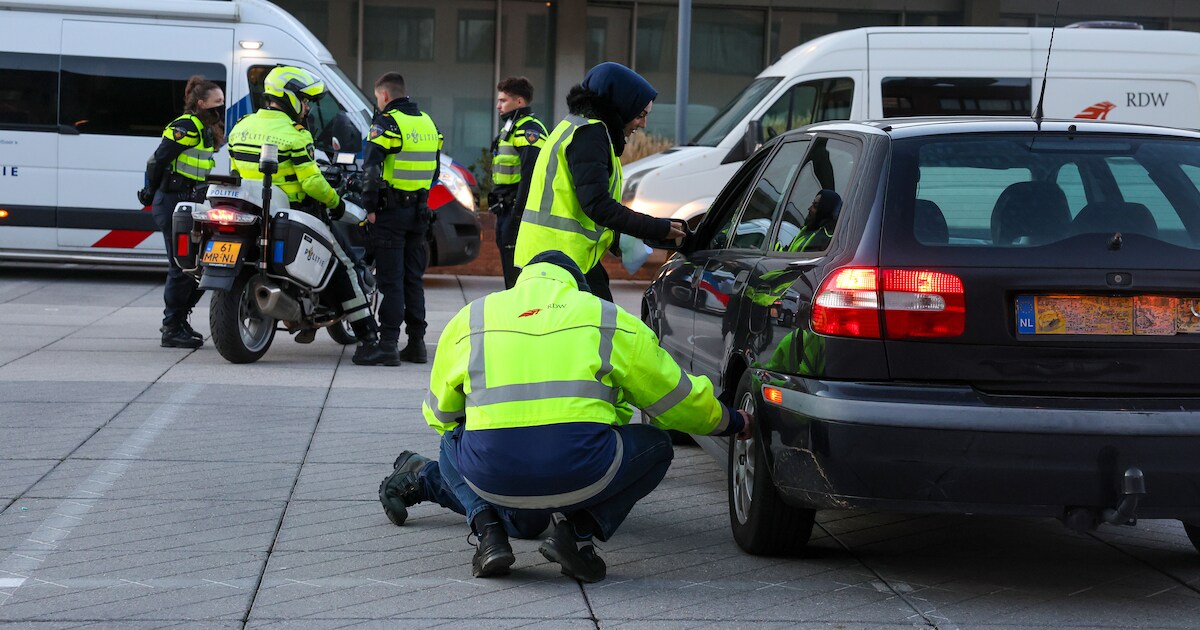 Honderden bekeuringen uitgeschreven en 45.000 euro geïnd bij enorme ...