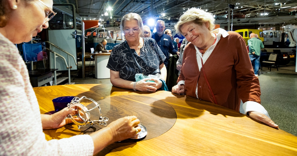 Soms kunst, vaker kitsch maar bijna altijd een leuk verhaal: opnames tv ...