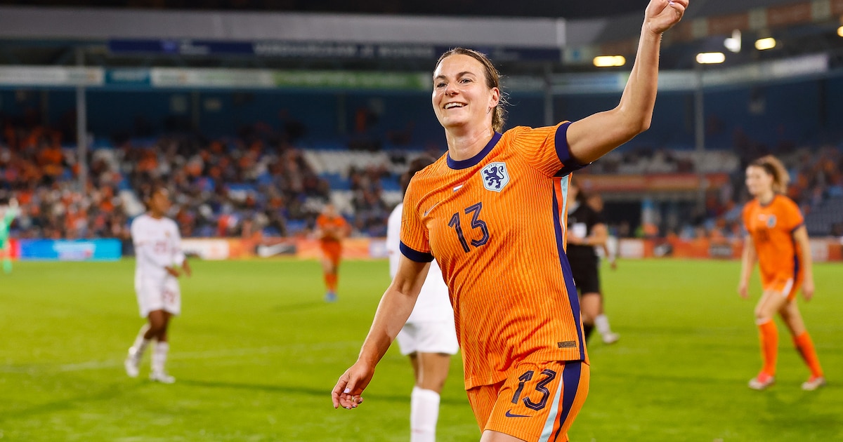 Na Sherida Spitse stopt ook 72-voudig international Renate Jansen bij ...