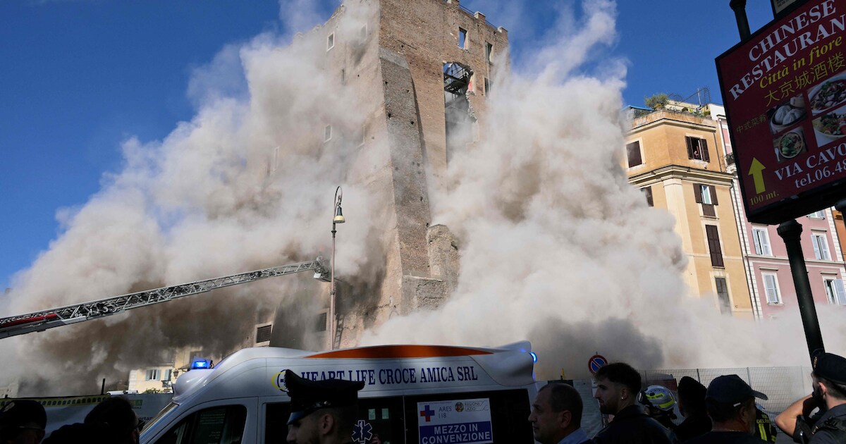Middeleeuwse toren in Rome deels ingestort, bouwvakker (66) vast onder ...