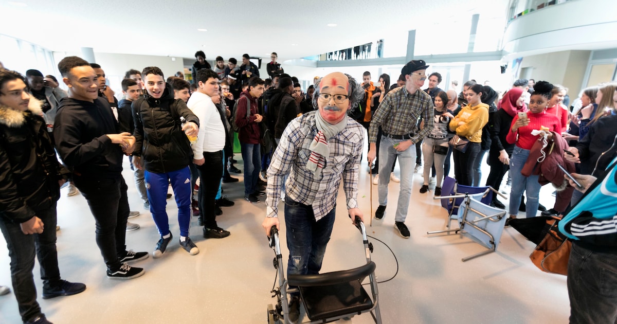 YouTube-kanaal Smoare uit Gemert moet jongeren voor zorg laten kiezen ...