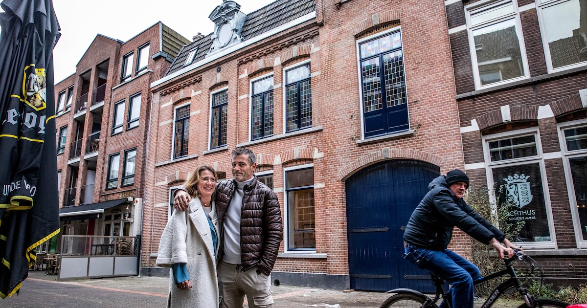 Gerrie en Judith kochten bekend voormalig kraakpand in Eindhoven ...
