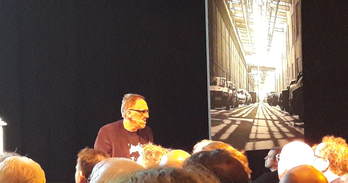 Thom Aussems bij afscheid Sint Trudo Eindhoven benoemd tot Ridder ...