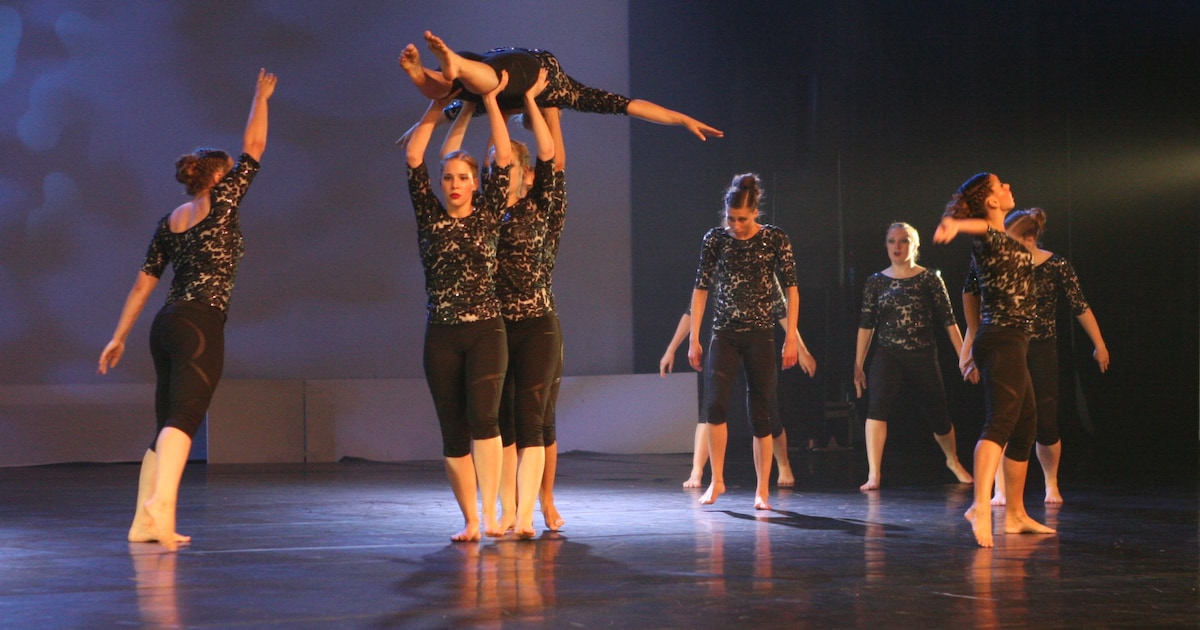 Eindhovense dansgroep Step by Step Nederlands kampioen jazzdance ...