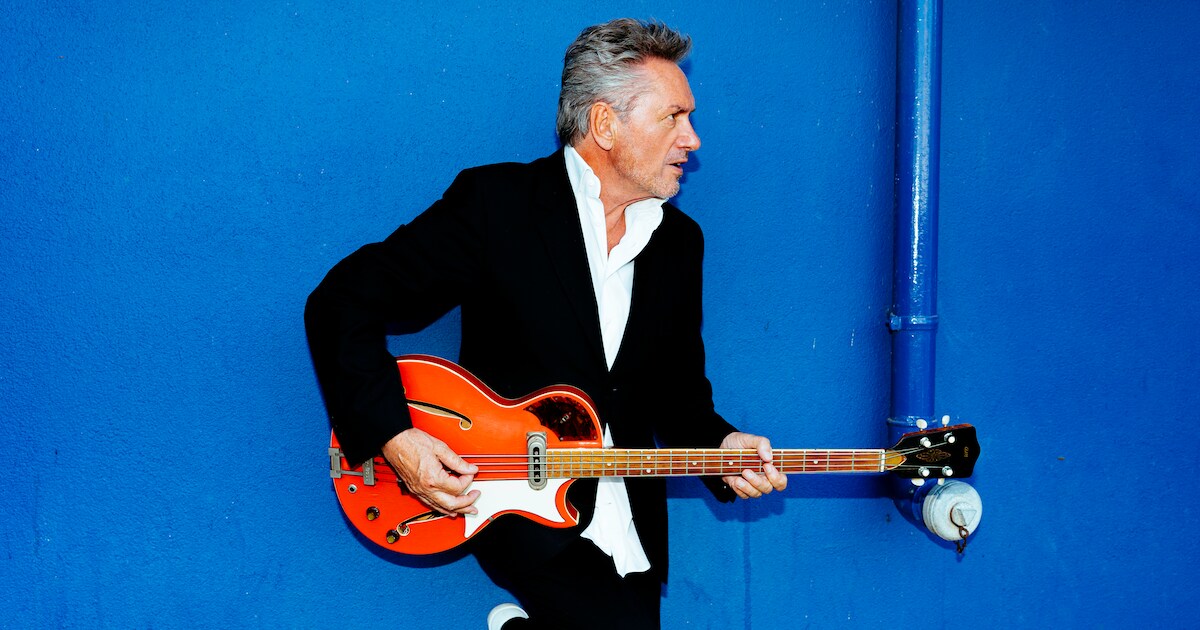 Songteksten van Henny Vrienten gebundeld in boek: ‘Ik ben nu een milde ...