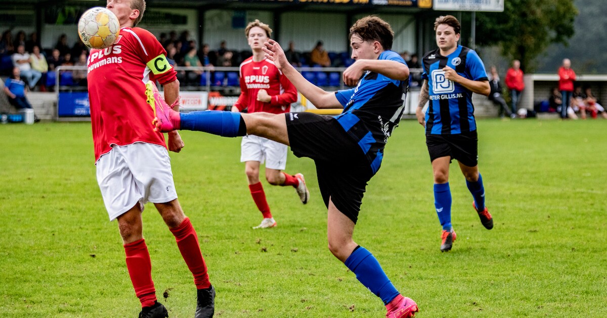 Olympia Boys te sterk voor SJVV na discutabel moment | Amateurvoetbal ...