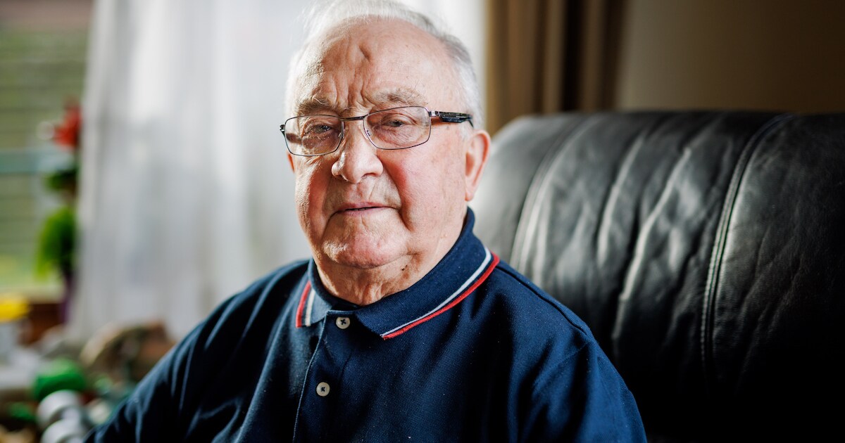 Jo (92) was een van de eerste militairen die hulp bood tijdens de ...