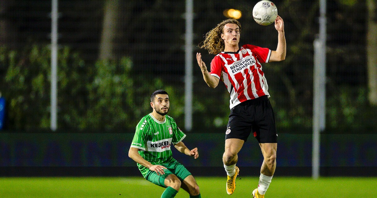 PSV investeert bij de beloften in een nieuwe back | Sport | ED.nl