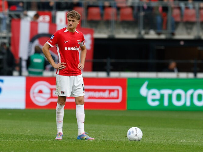 Overzicht | Dit zijn de in- en uitgaande transfers van PSV tijdens deze ...