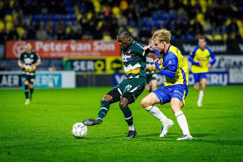 Poortvliet kraakt ‘professionaliteit’ van buitenspeler na nederlaag FC ...