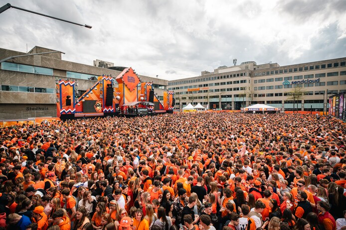‘Eindhoven is King?’ - A small guide through ‘Koningsdag’ for internationals | International | ed.nl