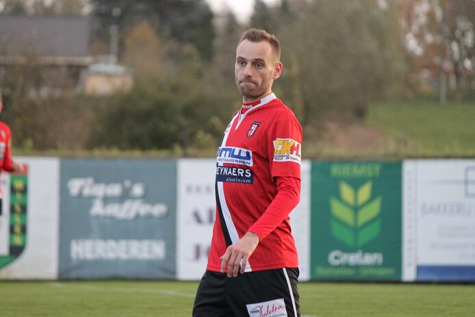 Voormalig De Valk-topschutter Ruud van den Dungen keert terug naar ...