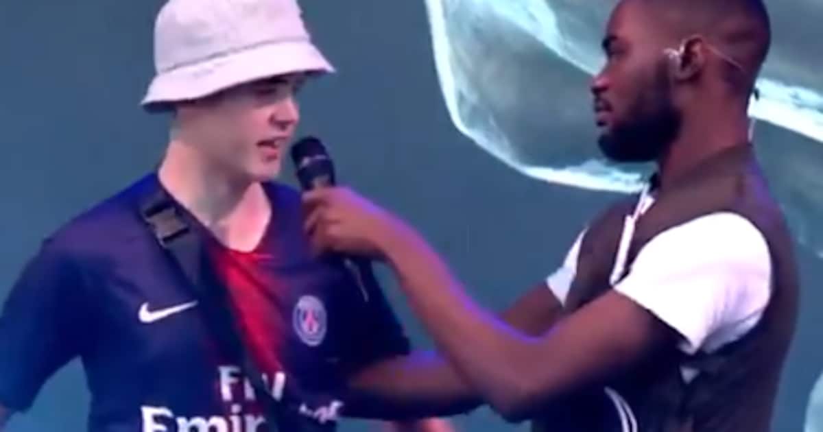 Alex (15) werd plots de ster van Glastonbury: ‘Ik dacht dat het een ...
