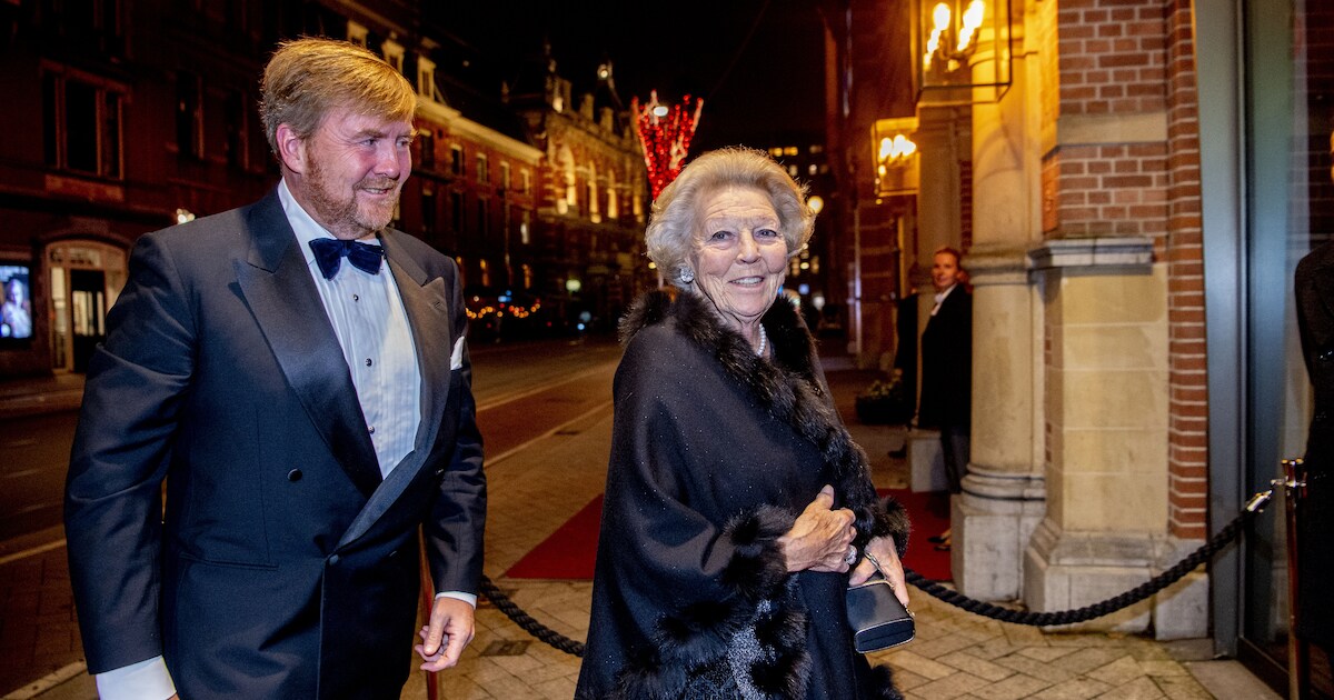 Koning Willem-Alexander en prinses Beatrix gaan samen avondje uit ...