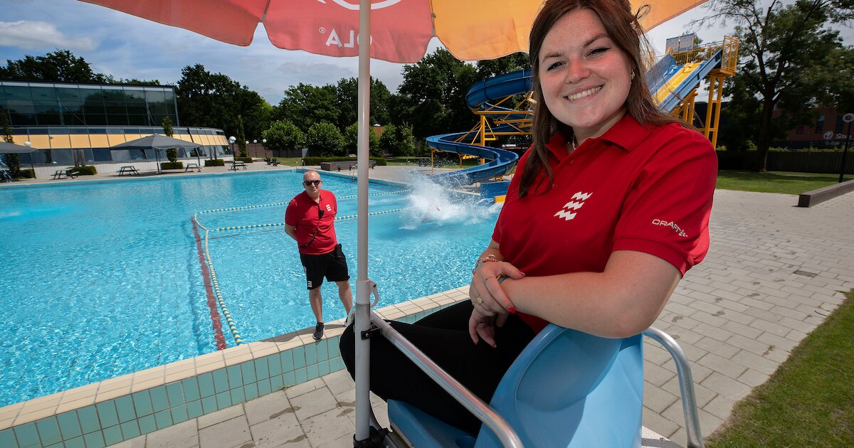 Een dagje ondergedompeld in het werk van een zwembadtoezichthouder: ‘Je ...