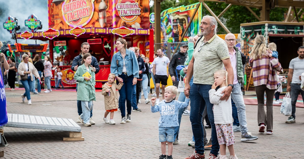 Opbouw kermis Best begint op 1 juli | Best | ED.nl
