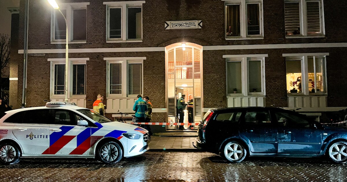 Dode vrouw en zwaargewonde man aangetroffen in woning in Gorinchem: ‘Mysterie wat hier gebeurd ...