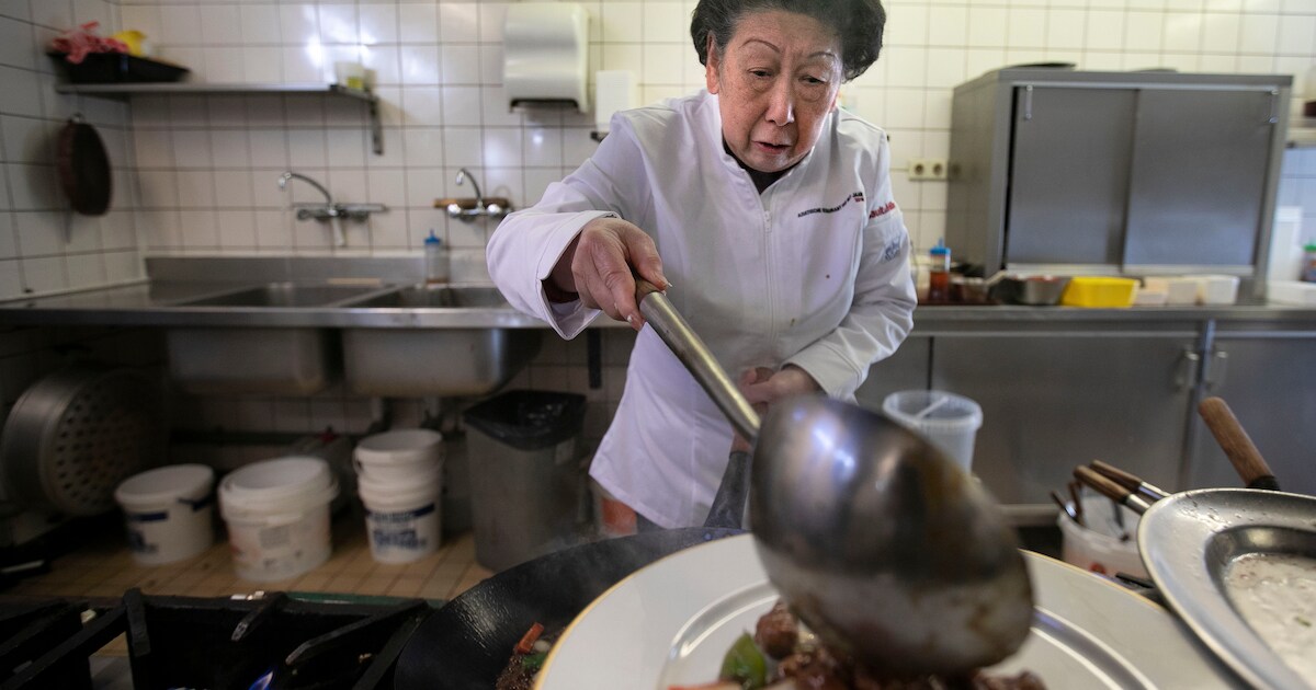 Sui Wan Yuen - Ko is 77 jaar en nog lang niet klaar in restaurant Mei ...