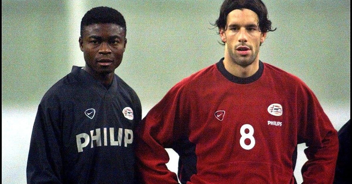 Eric Addo is opnieuw vaste waarde bij PSV en maakt nu kerels van jonge ...