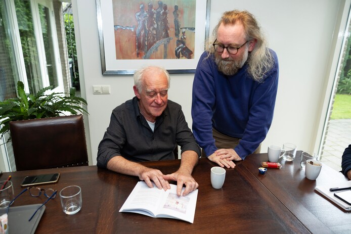 Toen de moeder van Theo aan dementie leed, was dat niet alleen maar ...