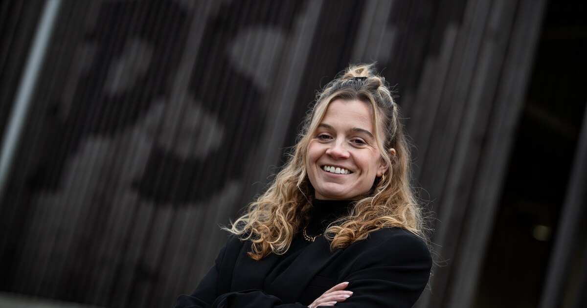 Oud-voetbalster Maud Roetgering vindt haar kantoorbaan bij PSV net zo ...