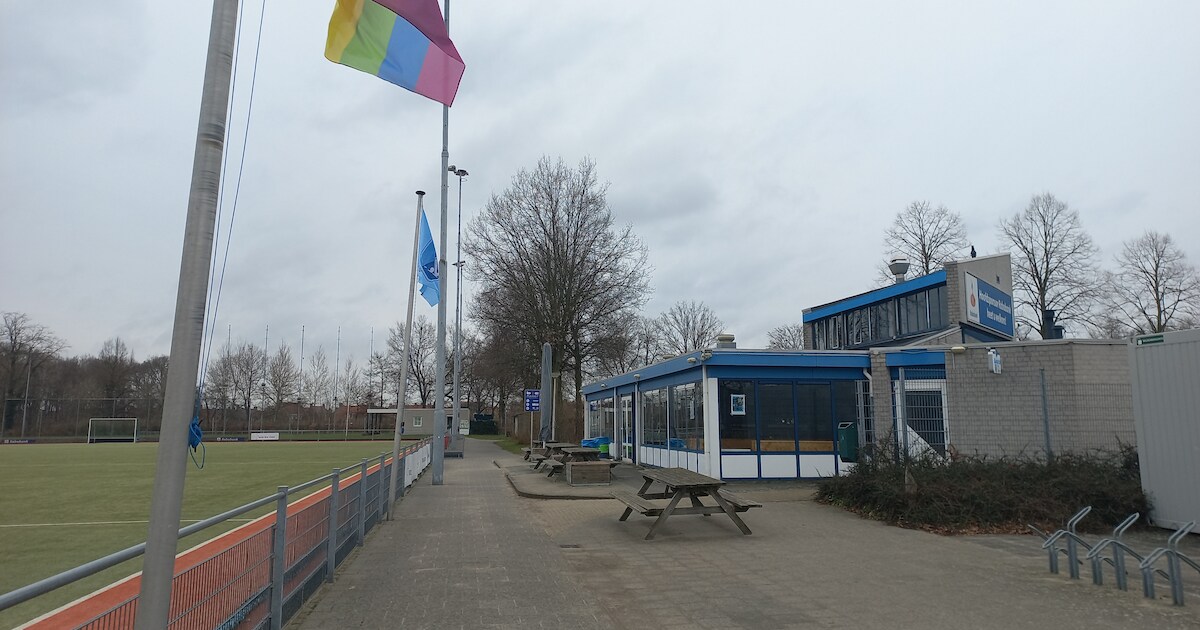 Gemeente komt tot inkeer: één, mogelijk twee hockeyvelden in Mierlo ...