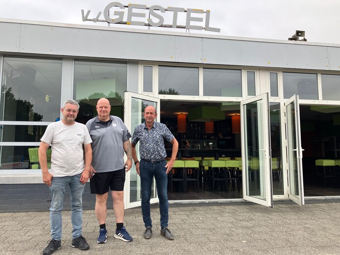 VV Gestel van zwarte lijst: talenten van commerciële voetbalschool gaan ...
