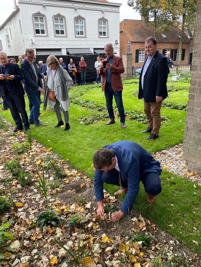 Tuin van Boterkerkje in Oirschot nu helemaal klaar | Kempen | ed.nl