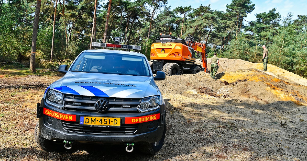 EOD brengt bom van 225 kilo uit Tweede Wereldoorlog tot ontploffing in ...