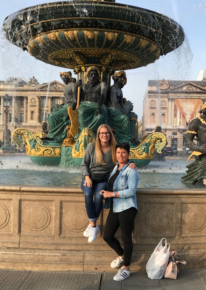 ‘Mama ging net haar hart laten onderzoeken’: Anneken (53) stierf op ...