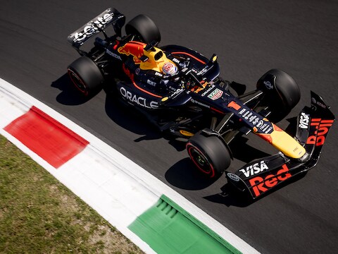LIVE Formule 1 | Max Verstappen als snelste door naar Q3, spannend slot van kwalificatie op ...