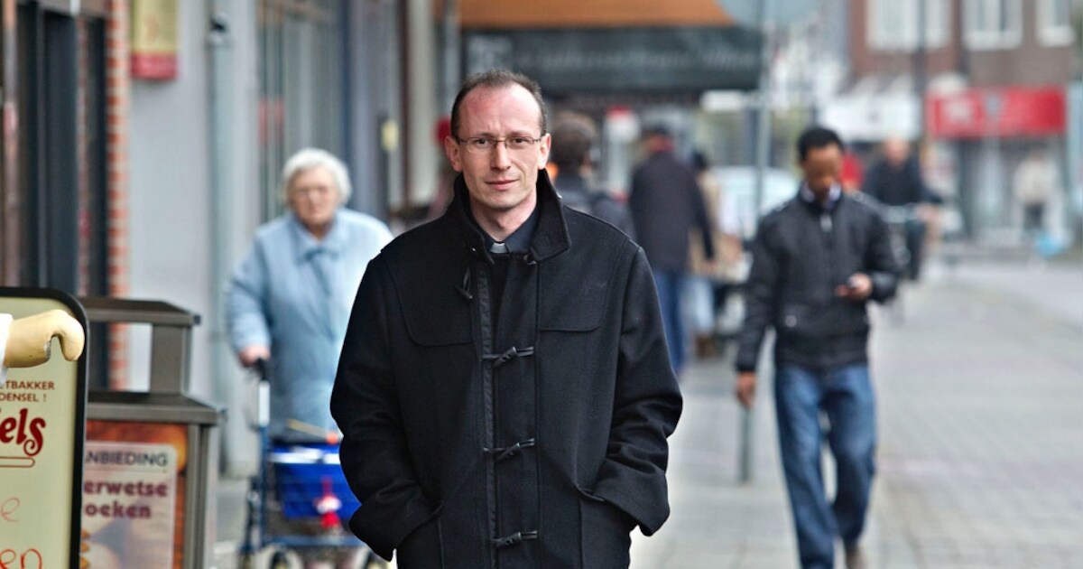 De managementskills van de pastoor | Overig | ED.nl