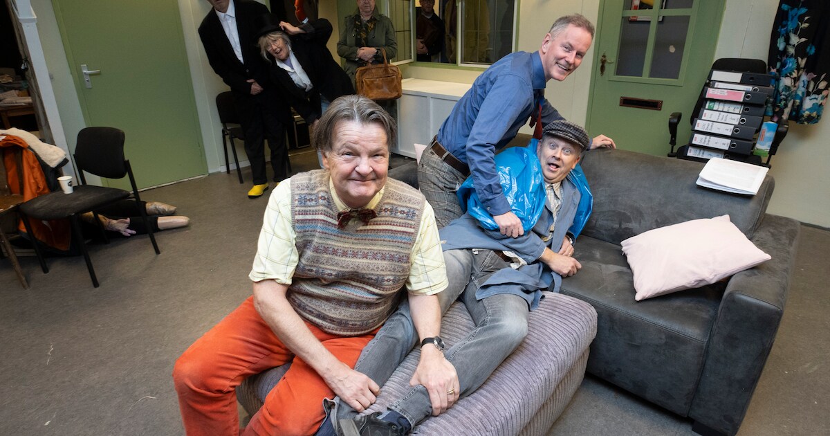 Chris knalt al 50 jaar op de planken; ‘Ben nog voor iedere voorstelling ...