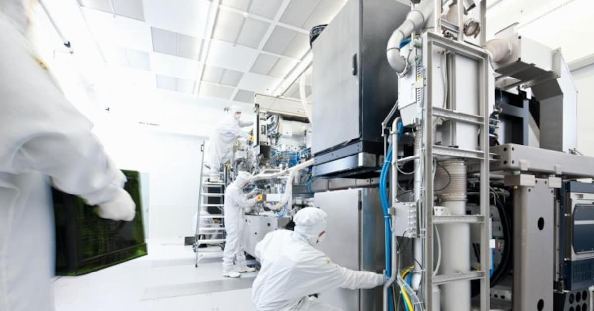 ASML: overname laserbedrijf Cymer voor 2 miljard | Overig | ED.nl