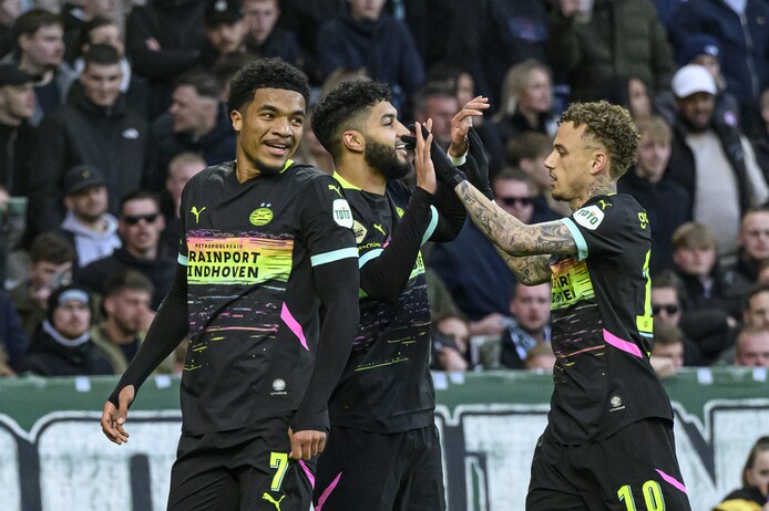 Waarom Peter Bosz bij PSV sommige spelers nog niet opstelt: club heeft ...