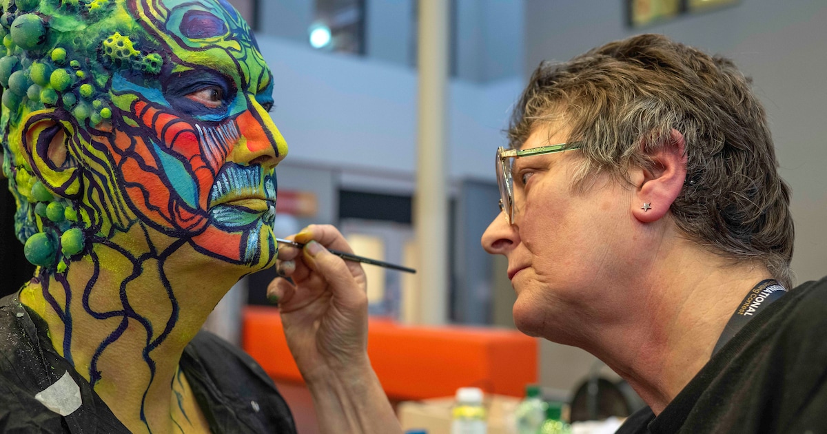 Gezichten worden kunstwerken bij facepaintwedstrijd: ‘Hoe kom ik nog ...