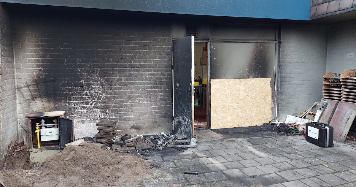Brand bij sporthal in Bergen op Zoom: ‘Al dagenlang last van zwaar ...