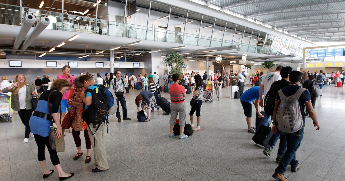 Meer douaniers op Eindhoven Airport nodig door brexit | Eindhoven | ED.nl