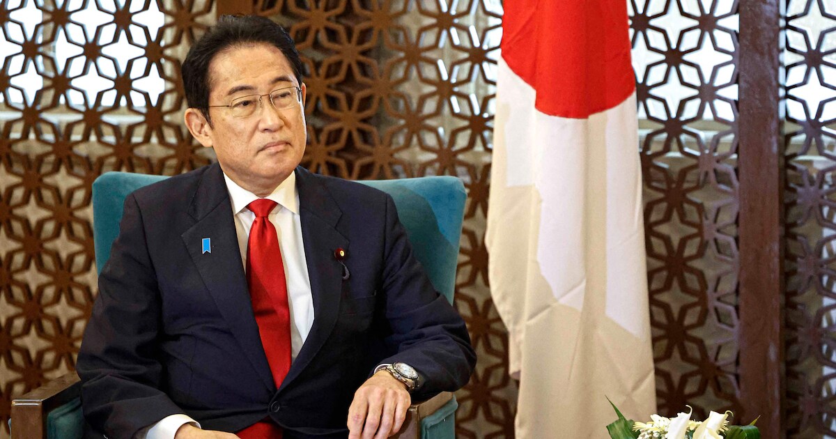 Zoon van Japanse premier treedt af na ophef over privéfeestje in ...