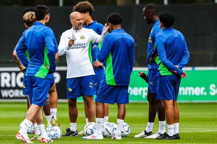 PSV-trainer Bosz ziet ‘werk aan de winkel’ en vindt de prestatie van ...