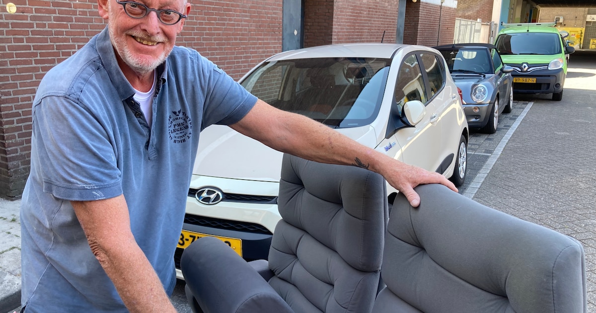 Bas neemt vier bioscoopstoelen naar huis: actie van LAB-1 blijkt schot in de roos | Eindhoven ...