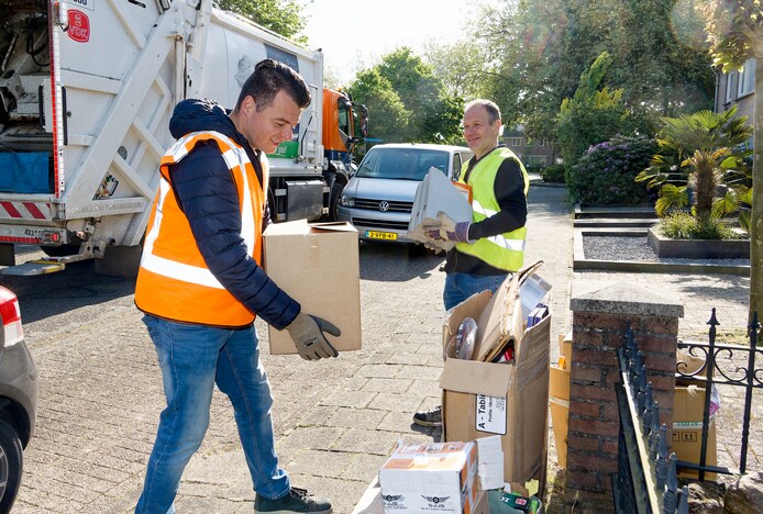 Heusdenaren opgelet: nieuwe manier inzamelen oud papier start pas in ...