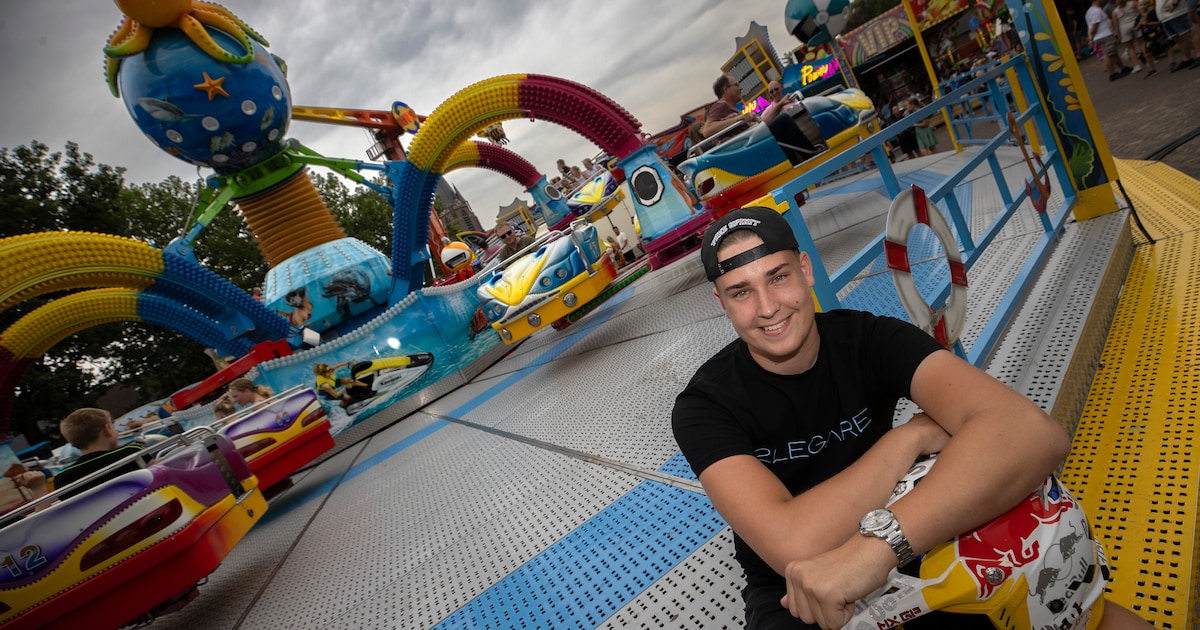 Denzel (18) is bezeten van de kermis, dit seizoen wil hij er 50 zien ...