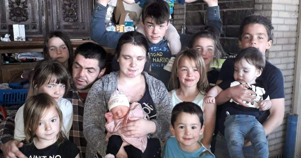 Gwenny en Marino verwelkomen dertiende kindje Laxe, allemaal hebben ze ...