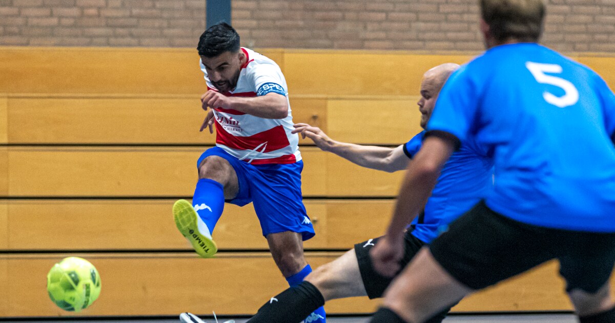 Serhat Koç neemt ZVV Eindhoven bij de hand richting eredivisie ...