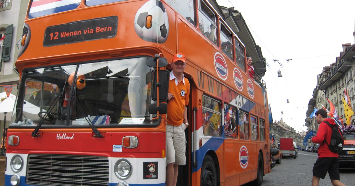 Van één supporter tot heuse Oranjekaravaan voor ‘onze’ leeuwinnen ...