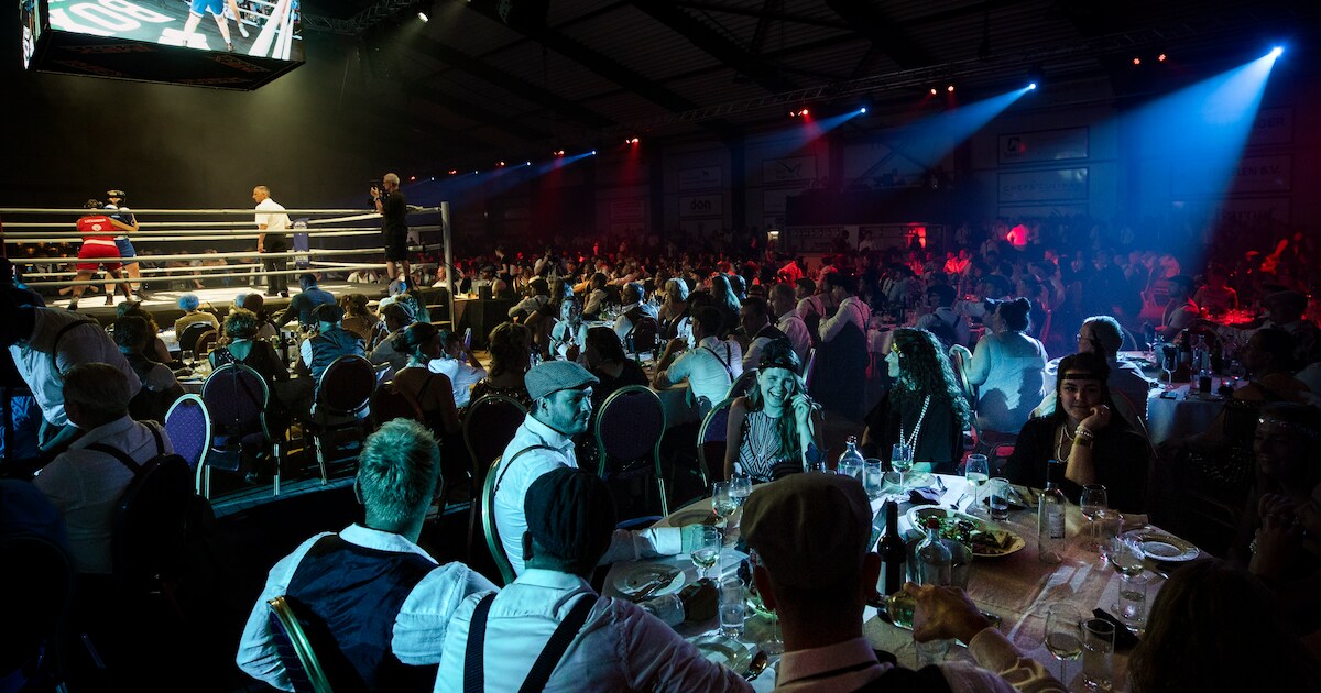 Boksring in Deurnese paardenbak bezorgt eigenaresse Van den Eijnden een ...